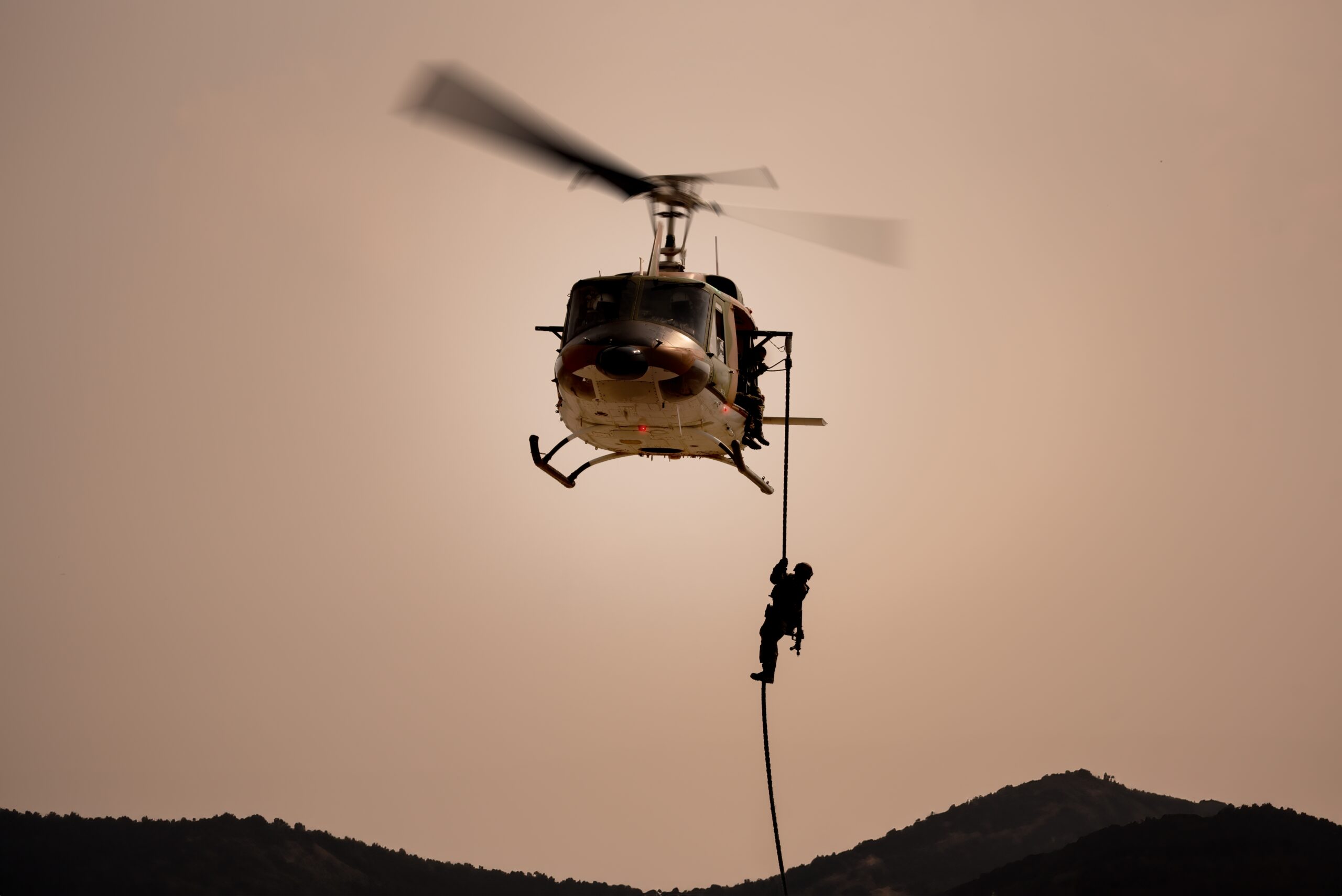 Army Narrows Field For Outsourced Pilot Training; Bell, M1 Advance